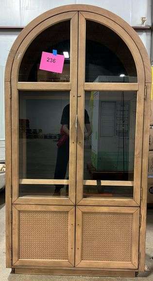 ENZO COLLECTION CABINET - BROWN - Earl's Auction Company