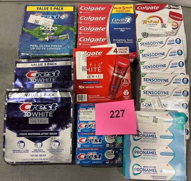(10) PACKS OF TOOTHPASTE - CREST, COLGATE & SENSODYNE - Earl's Auction ...