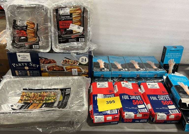 MISC LOT OF DISPOSABLE SERVEWARE - SEE PHOTOS - Earl's Auction Company