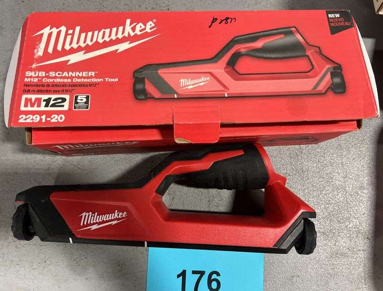 MILWAUKEE SUB SCANNER W/ BOX (TOOL ONLY) - Earl's Auction Company