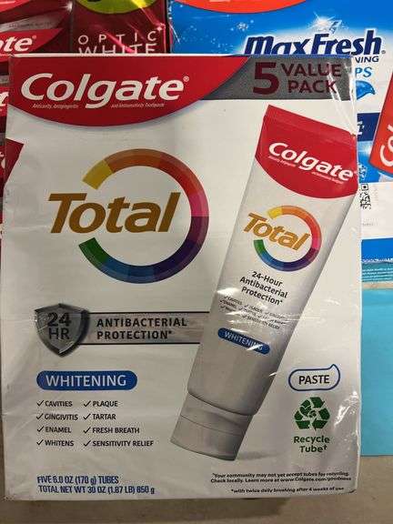 (5) PACKS OF COLGATE TOOTHPASTE - Earl's Auction Company