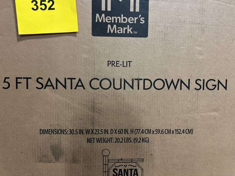 PRE LIT 5FT SANTA COUNTDOWN SIGN IN BOX - Earl's Auction Company