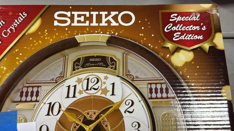 SEIKO WALL CLOCK IN BOX - Earl's Auction Company