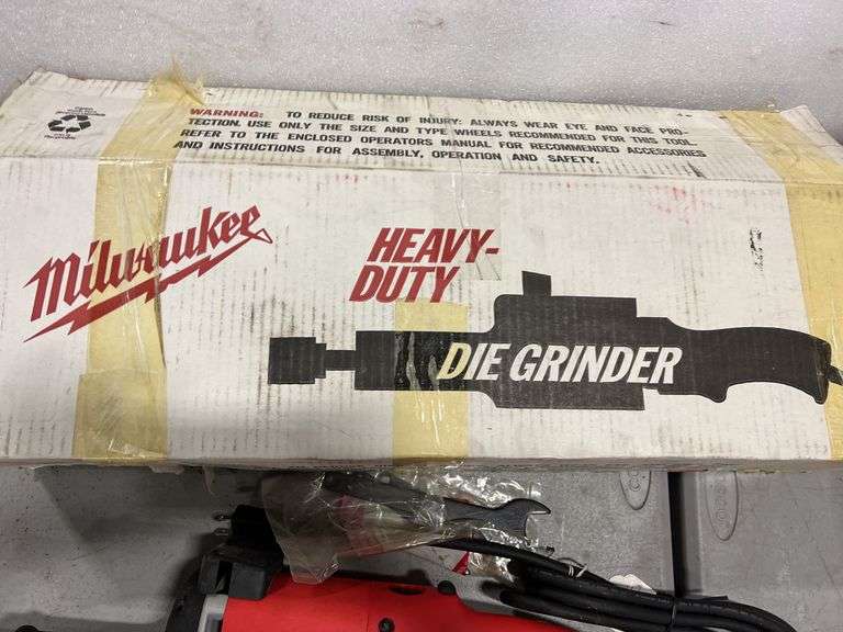 MILWAUKEE HEAVY DUTY DIE GRINDER W/ BOX - Earl's Auction Company