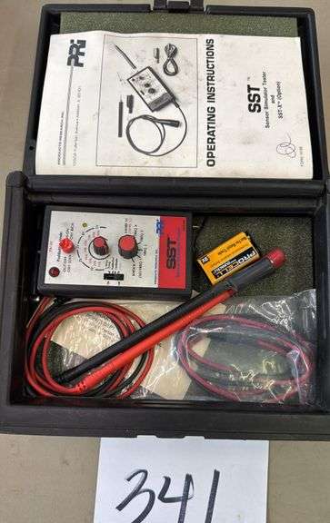 SENSOR SIMULATOR TESTER IN CASE - Earl's Auction Company