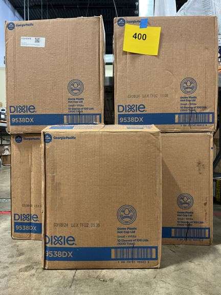 (5) BOXES OF DIXIE DOME PLASTIC HOT CUP LIDS - Earl's Auction Company