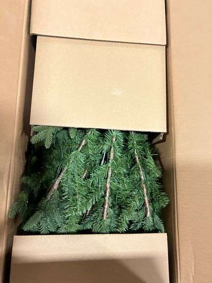 7FT PRE LIT SLIM LINDEN FIR TREE IN BOX - Earl's Auction Company