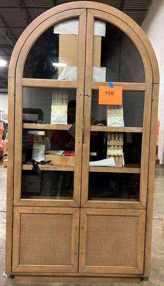 ENZO COLLECTION CABINET - BROWN - Earl's Auction Company
