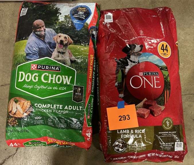 (2) BAGS OF PURINA DOG FOOD - DOG CHOW & ONE - Earl's Auction Company