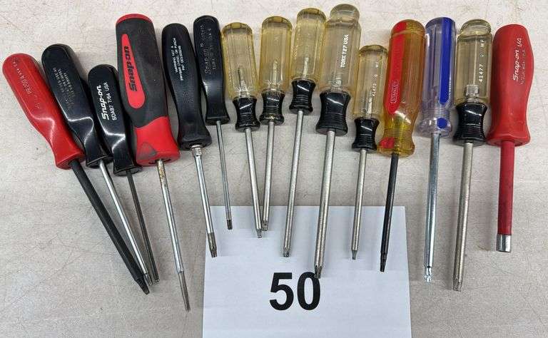 (15) ASSORTED SCREWDRIVERS - SNAP-ON, STANLEY, CRAFTSMAN - Earl's Auction Company