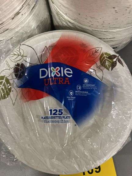 (8) PACKS OF DIXIE PAPER PLATES - Earl's Auction Company