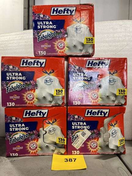 (5) BOXES OF HEFTY TRASH BAGS - Earl's Auction Company