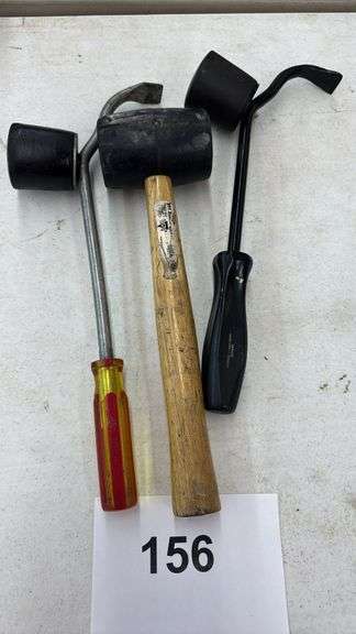 (2) HUBCAP HAMMERS & (1) RUBBER MALLET (SNAP-ON & OTHERS) - Earl's ...