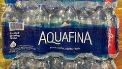 (6) PACKS OF AQUAFINA WATER BOTTLES - Earl's Auction Company