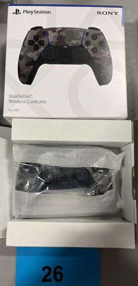 PLAYSTATION DUALSENSE WIRELESS CONTROLLER W/ BOX - Earl's Auction Company