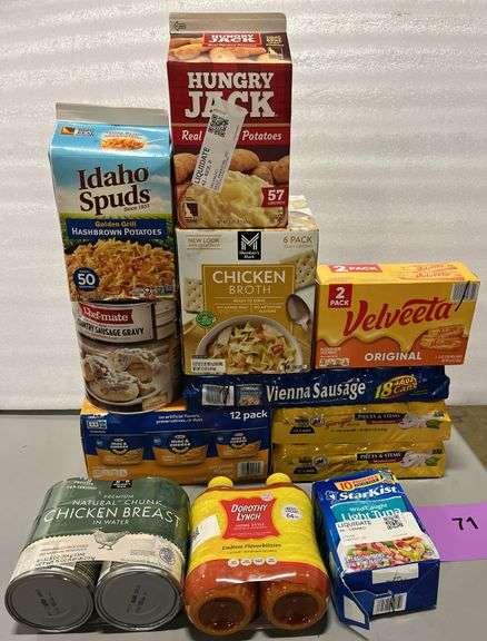 MISC LOT OF FOOD ITEMS - SEE PHOTOS - Earl's Auction Company