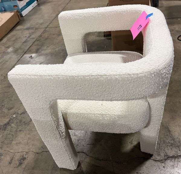 MODERN U SHAPED FABRIC ACCENT CHAIR - CREAM - Earl's Auction Company