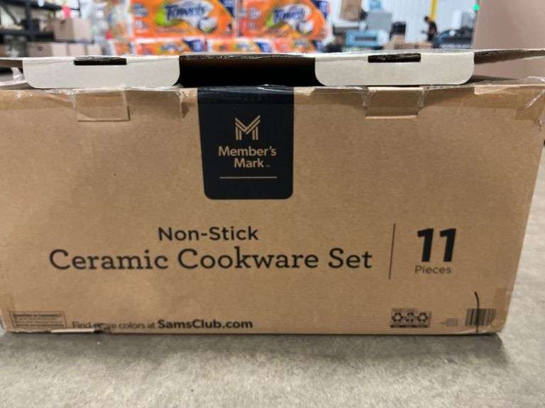 NONSTICK 11PC CERAMIC COOKWARE SET IN BOX - CREAM - Earl's Auction Company