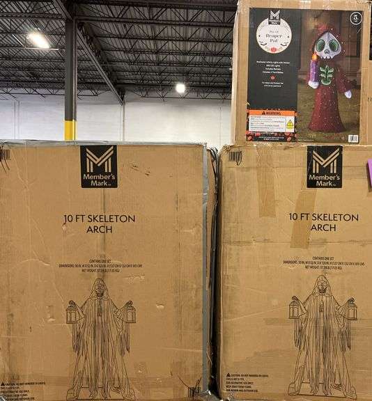 5FT PRE LIT REAPER PAL & (2) 10FT SKELETON ARCHES IN BOXES - Earl's ...