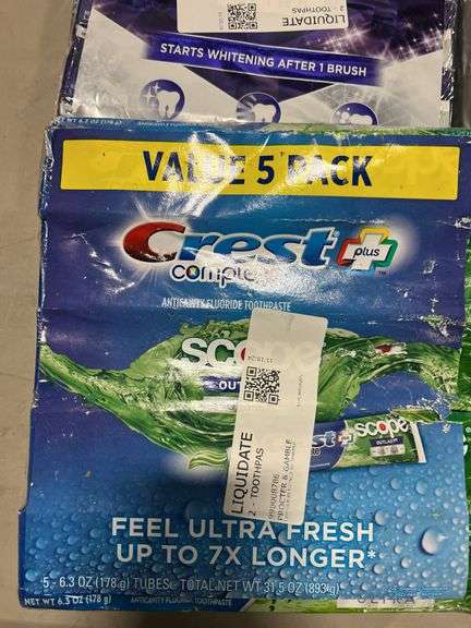 (7) PACKS OF TOOTHPASTE - COLGATE & CREST - Earl's Auction Company