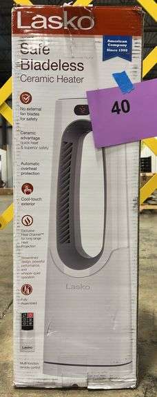 LASKO SAFE BLADELESS CERAMIC HEATER IN BOX - Earl's Auction Company