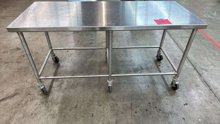 STAINLESS STEEL ROLLING PREP TABLE - Earl's Auction Company