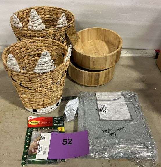 7PC HOME DECOR LOT - SEE PHOTOS - Earl's Auction Company