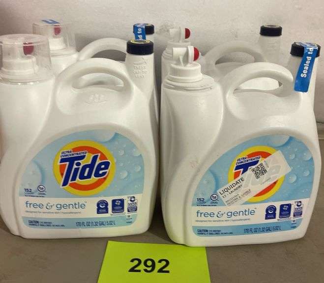 (4) JUGS OF TIDE DETERGENT - Earl's Auction Company