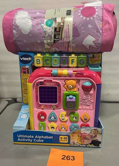 2PC KIDS LOT - ACTIVITY CUBE & SLUMBER SET - Earl's Auction Company