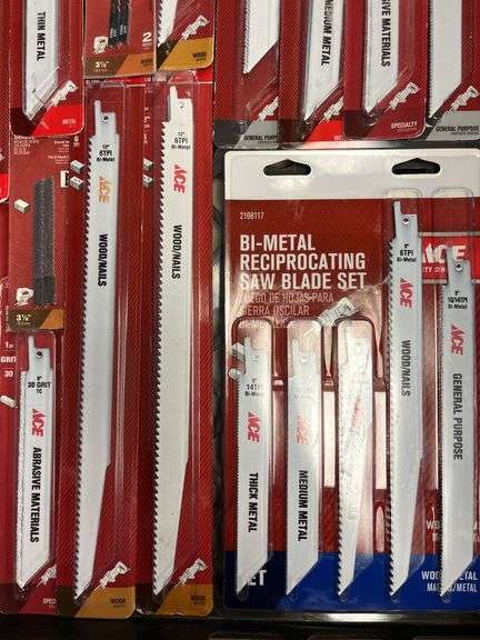 MISC LOT OF ACE RECIPROCATING/ JIG SAW BLADES - Earl's Auction Company