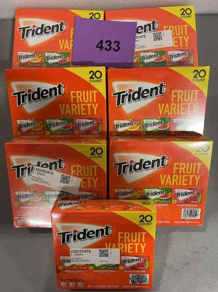 (7) BOXES OF TRIDENT GUM - FRUIT VARIETY - Earl's Auction Company