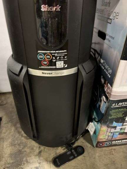 AS IS - (2) SHARK AIR PURIFIERS & (2) HOMEDICS HUMIDIFIERS IN BOXES ...