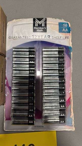 (4) PACKS OF ASSORTED BATTERIES - Earl's Auction Company