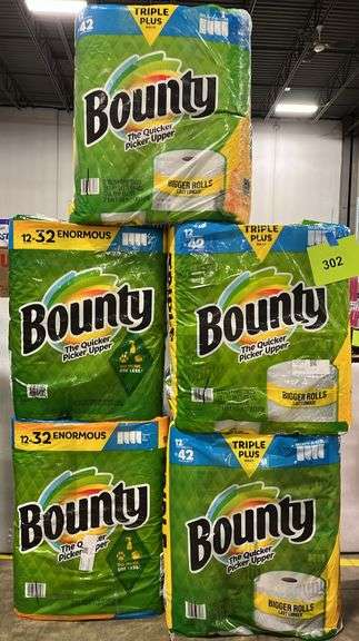 (5) PACKS OF BOUNTY PAPER TOWELS - Earl's Auction Company