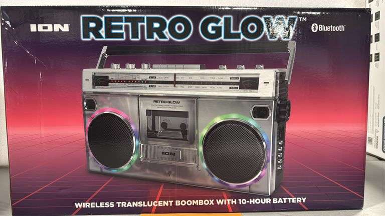 ION RETRO GLOW WIRELESS BOOMBOX IN BOX - Earl's Auction Company