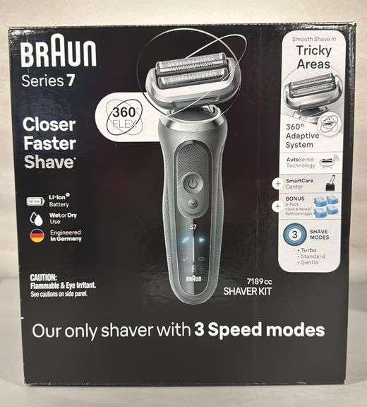 NEW BRAUN SERIES 7 SHAVER KIT IN BOX - Earl's Auction Company