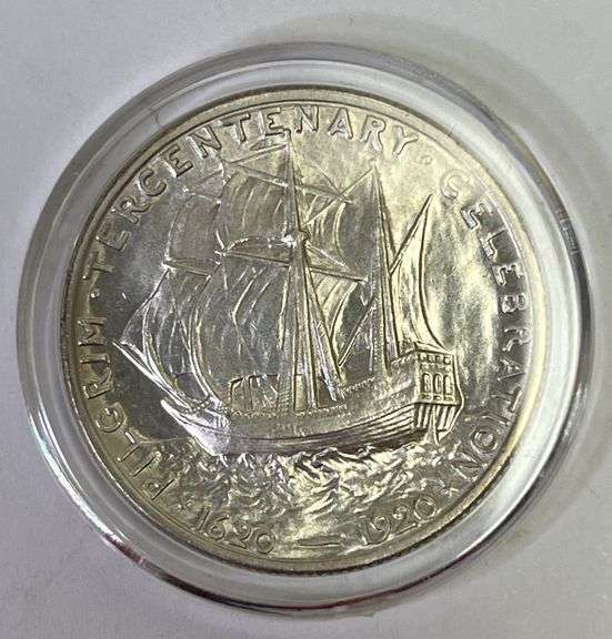 1920 SILVER PILGRIMS TRICENTENNIAL HALF DOLLAR - Earl's Auction Company
