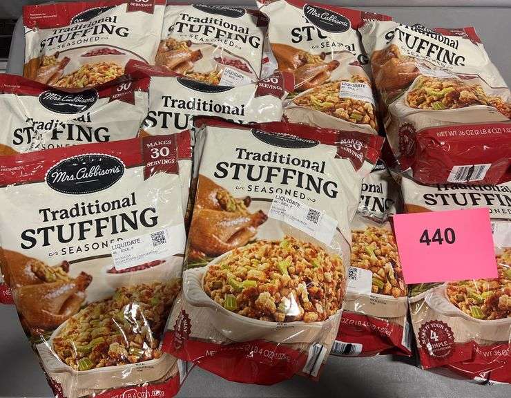 (10) BAGS OF TRADITIONAL STUFFING MIX - Earl's Auction Company