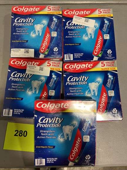 (5) PACKS OF COLGATE TOOTHPASTE - Earl's Auction Company