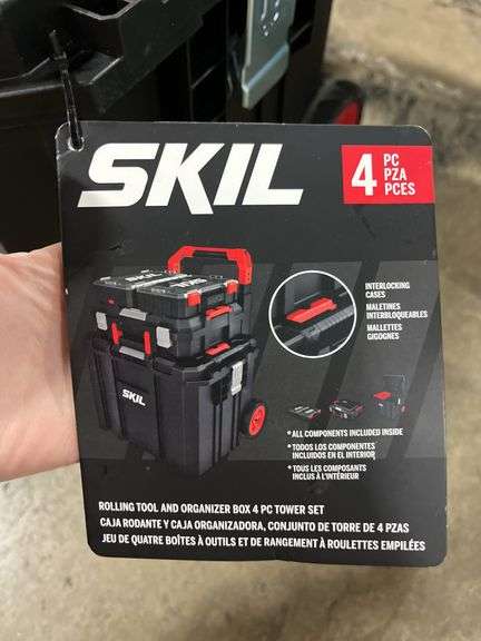 SKIL ROLLING TOOL & ORGANIZER BOX - Earl's Auction Company