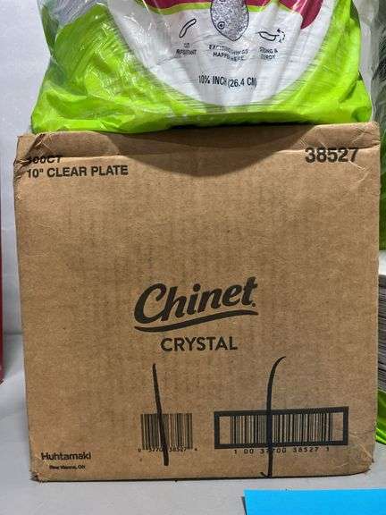 (5) PACKS OF CHINET PAPER/ PLASTIC PLATES - Earl's Auction Company