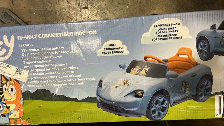 KIDS BLUEY 12V CONVERTIBLE RIDE ON IN BOX - Earl's Auction Company