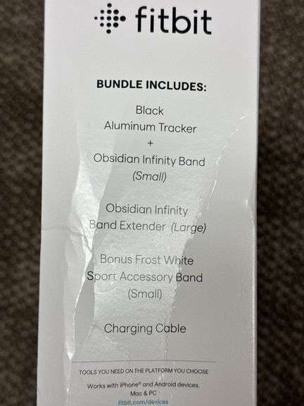 NEW FITBIT CHARGE 6 IN BOX - Earl's Auction Company