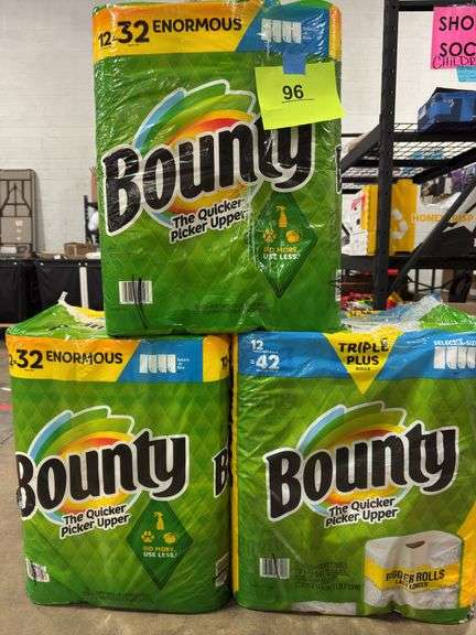 (3) PACKS OF BOUNTY PAPER TOWELS - Earl's Auction Company
