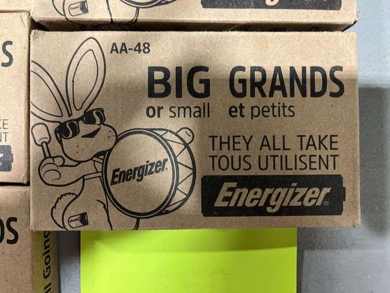 (5) BOXES OF ENERGIZER BATTERIES (48 PER BOX) - Earl's Auction Company
