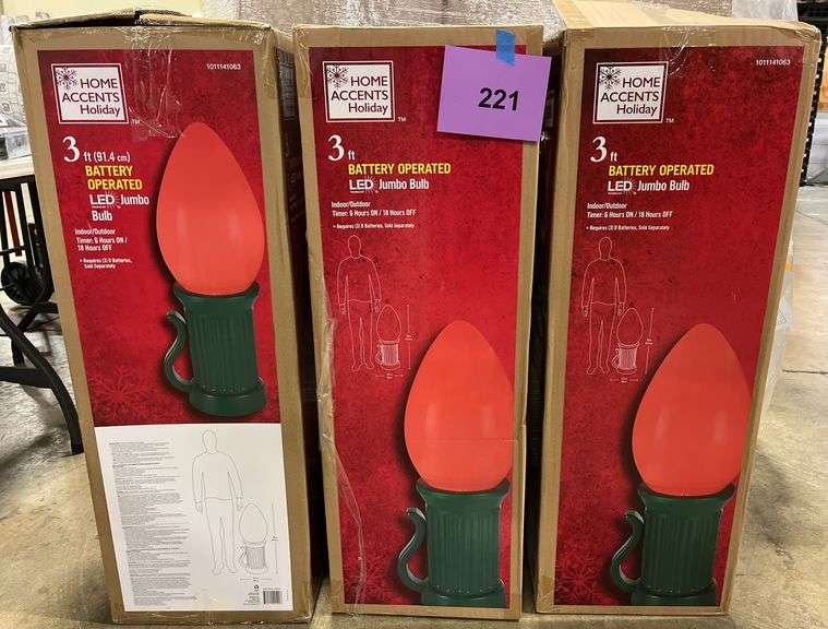 (3) 3FT BATTERY OPERATED LED JUMBO BULBS IN BOXES - Earl's Auction Company