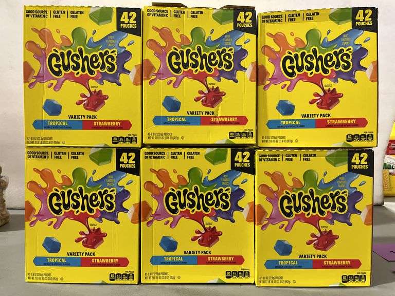 (6) BOXES OF GUSHERS - Earl's Auction Company