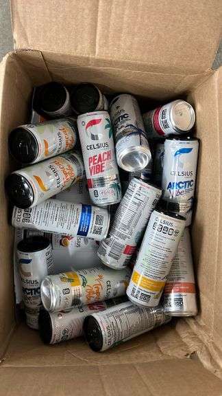 MISC LOT OF BEVERAGES - SEE PHOTOS - Earl's Auction Company