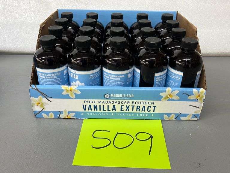 (20) BOTTLES OF MAGNOLIA STAR VANILLA EXTRACT - Earl's Auction Company