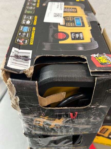 (3) STANLEY FATMAX PORTABLE POWER STATIONS IN BOXES - Earl's Auction ...